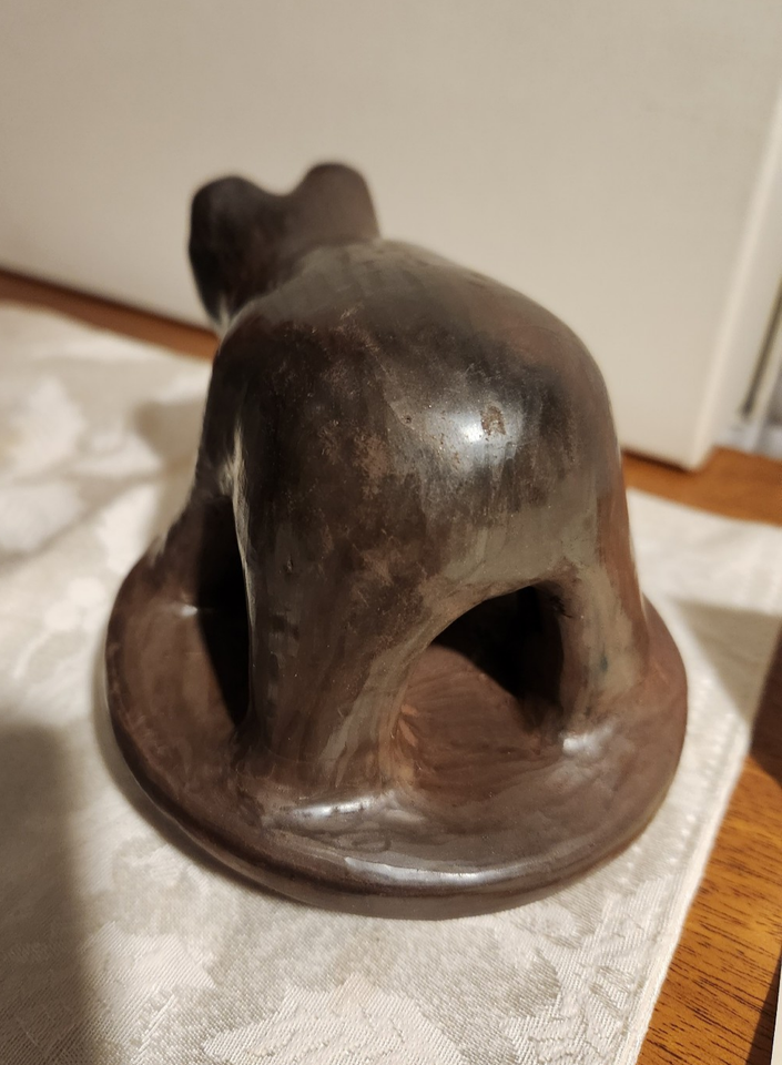 15" Isleta Pueblo pottery Diane Wade pot bear lid native american ...