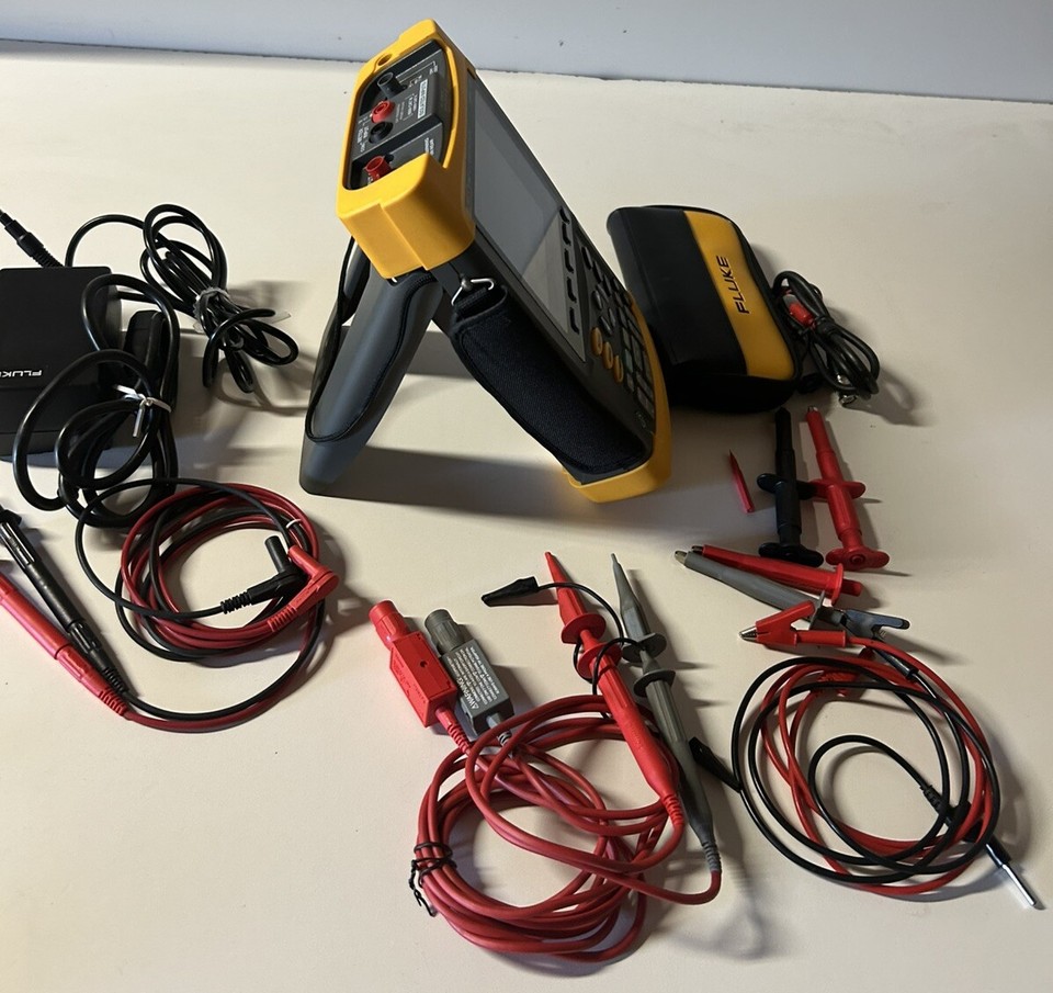 FLUKE 196C Color Scopemeter Oscilloscope Bandwidth 100 MHz 1GS/s W ...