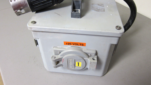 Leviton 120/240V SPLITTER BOX - FREE SHIPPING | eBay