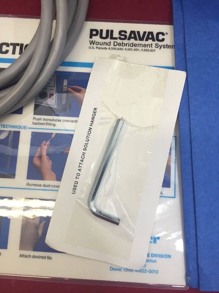 ZIMMER Pulsavac Wound Debridement System 5150-005 w/Instructions Unit 2 ...