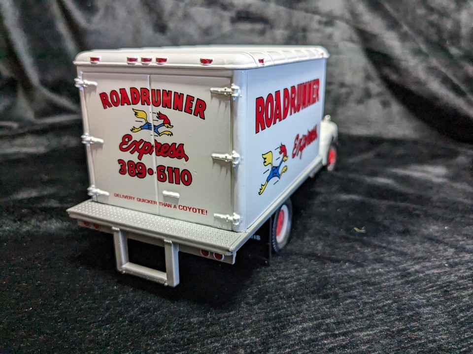First Gear Roadrunner Express 1951 Ford F-6 Dry Goods Van 1/34 Die Cast Truck | eBay
