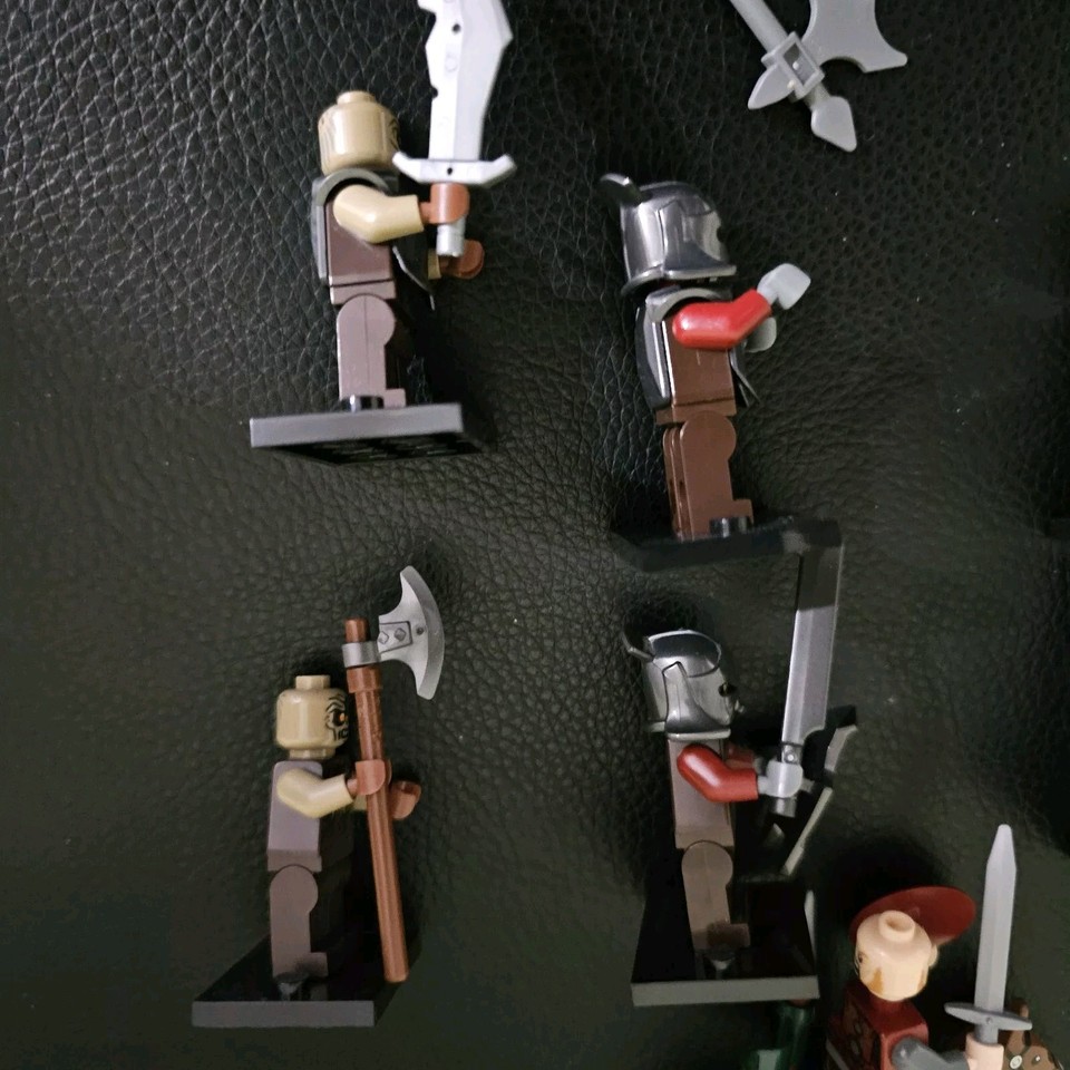 Lego Minifigure Lord of the Rings Lot. Legolas, Gimli, Sauron, Gandalf ...