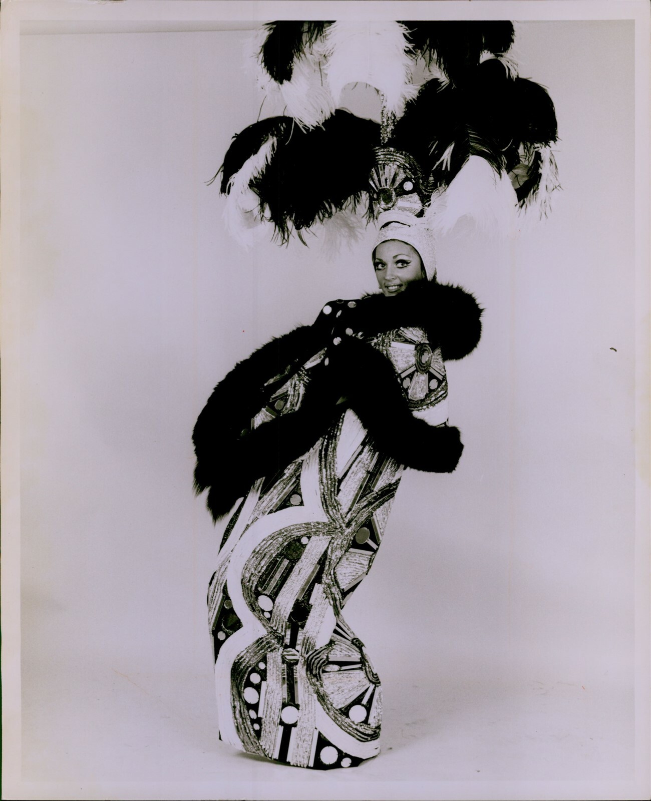 LG849 1976 Original Photo BARRY ASHTON DANCERS Sexy Las Vegas Showgirl ...