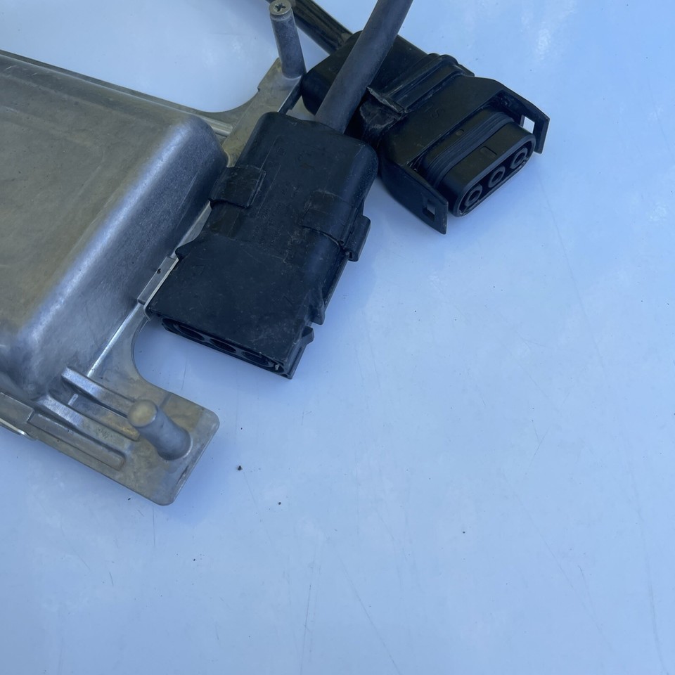 Sunpower MI-C-320-US208/240-10 Micro-Inverter 320W 208/240V As Is No ...