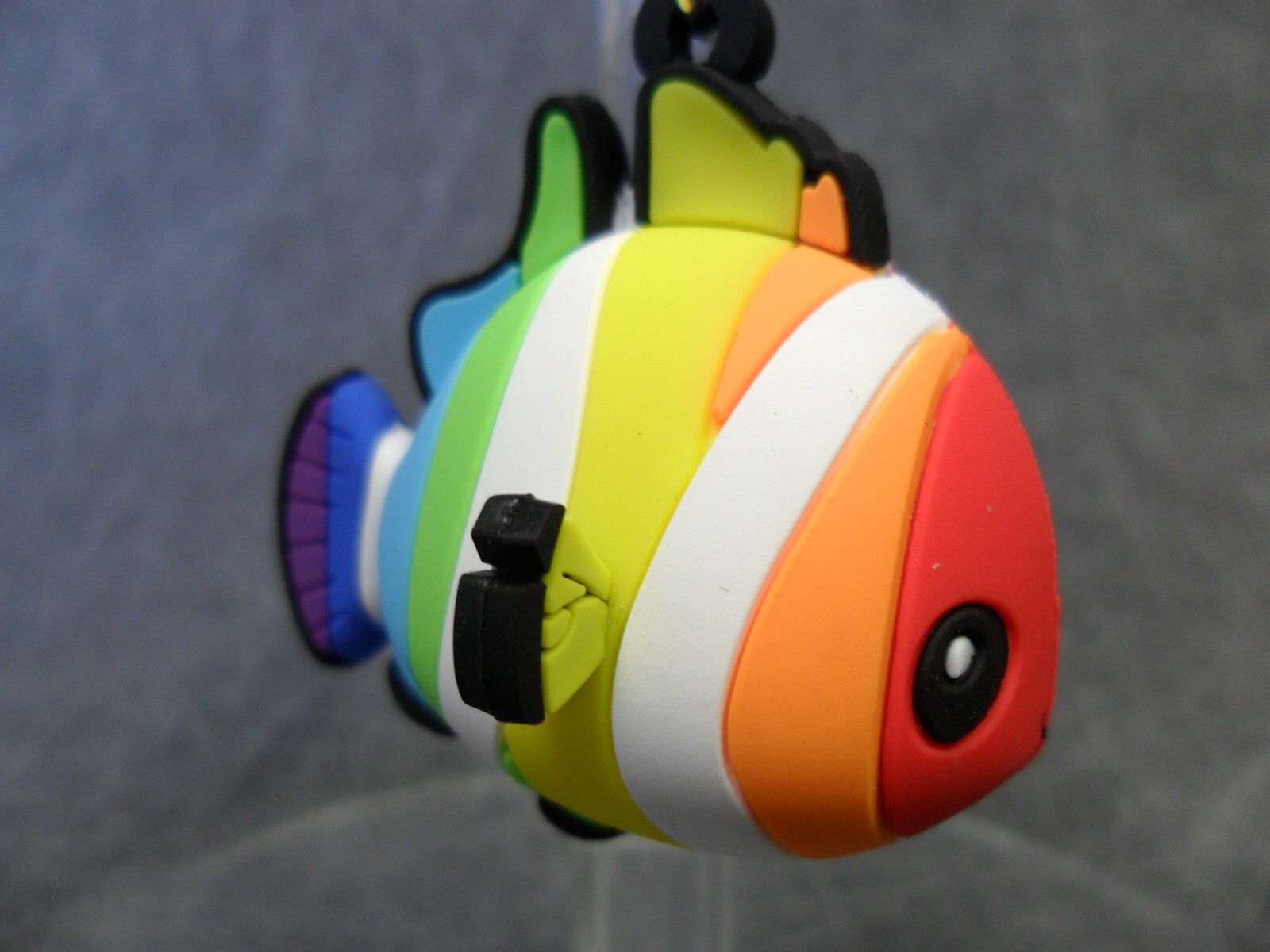 Disney Rainbow Pride NEW * Nemo Clip * Blind Bag Series 39 Monogram Key ...