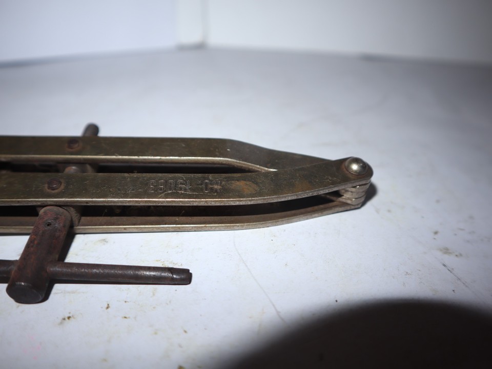 Vintage Small Engine Valve Spring Compressor Tool No. 19063 | eBay