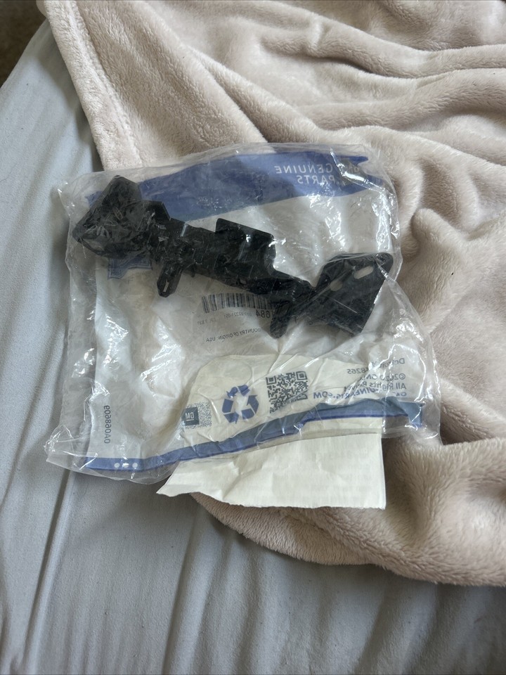 Genuine GM Driver Side Front Bumper Fascia Guide 84451684 | eBay