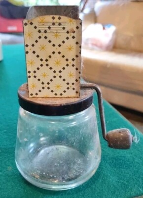 VTG ANDROCK NUT CHOPPER/GRINDER METAL TOP GLASS BOTTOM WOOD HANDLE ...