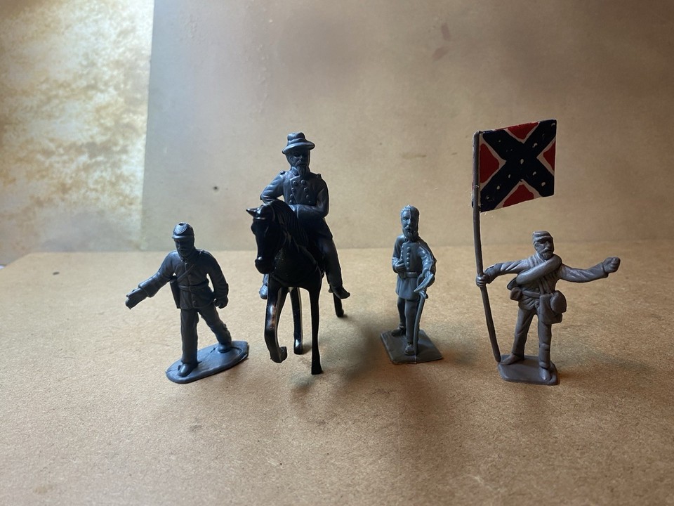 8 Gray Butternut & Blue, 14 BMC, 1 Marx American Civil War soldiers ...