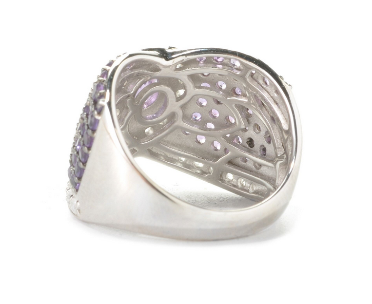 Beautifully Studded With Gemstones The Elegant Band Design Modern ...