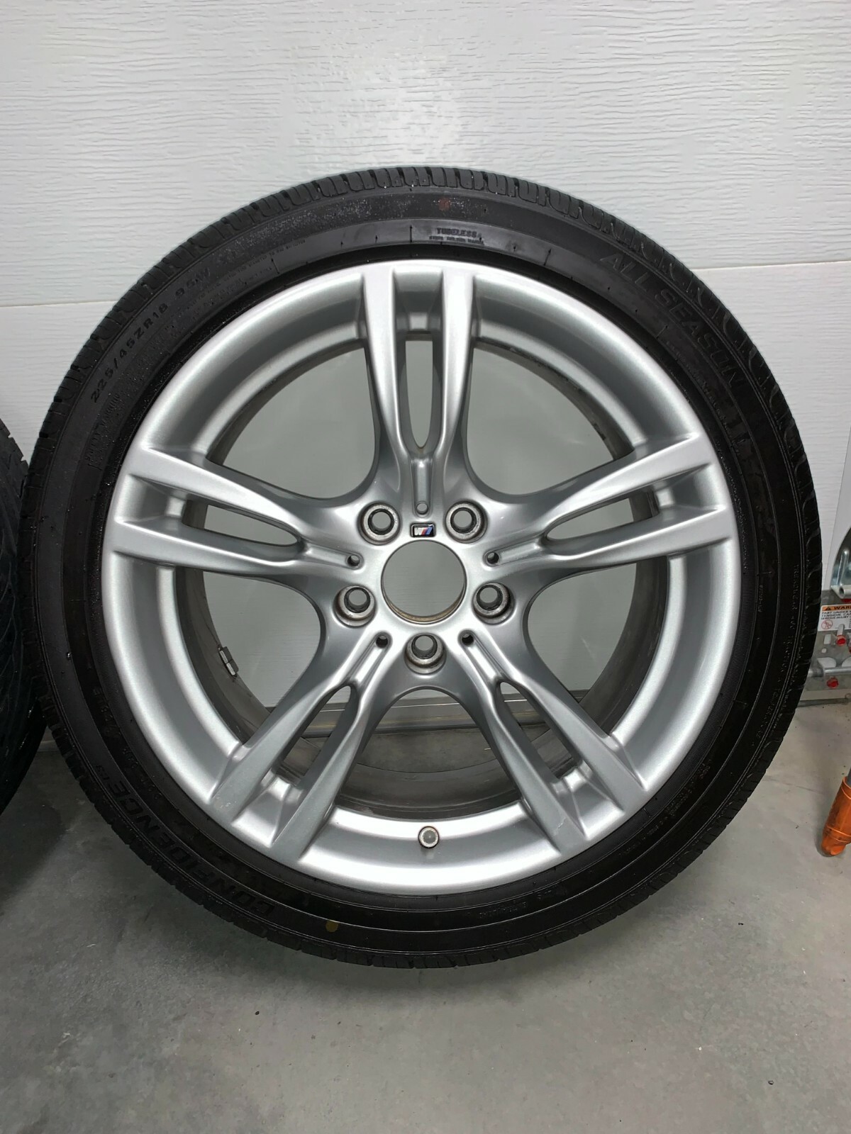 BMW 3 and 4 series18"alloy wheels 400m style, great condition and tires ...