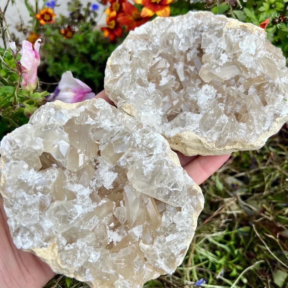 High Grade Quartz Geode Pair 1kg Rare Collectors Crystal Gemstone ...