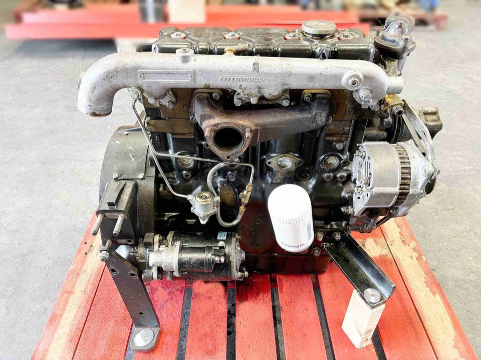 Perkins 4236 Forklift Engine 4 Cylinder Non Turbo Lancer Boss | eBay