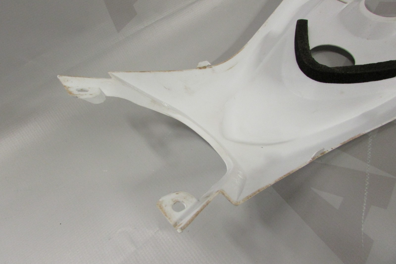 Used OEM Yamaha White Fuel Tank Cover cowling Raptor 700 YFM700R 1PE ...