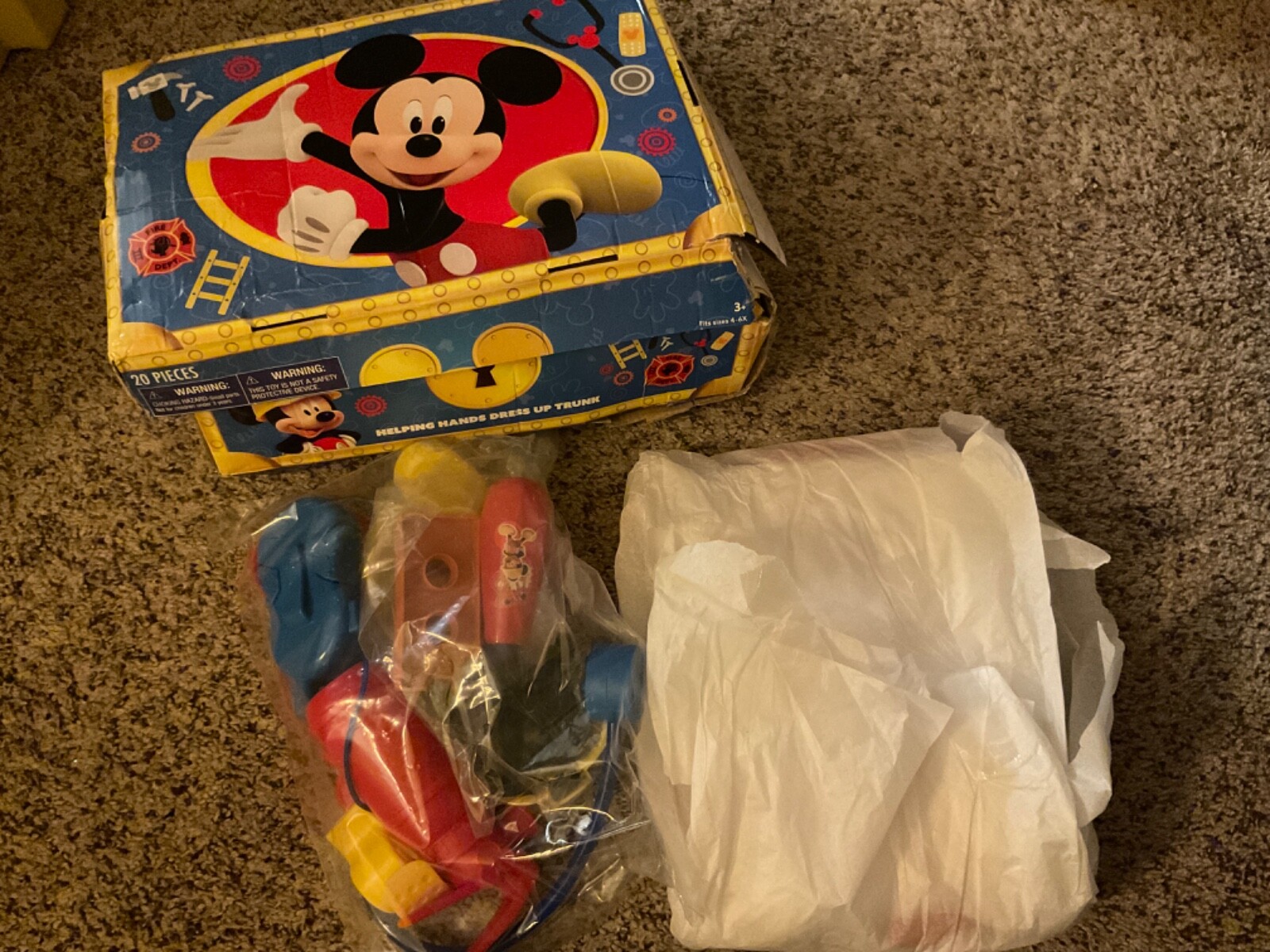Disney Junior Mickey Mouse Helping Hands Dress Up Trunk, 20 Pcs | eBay