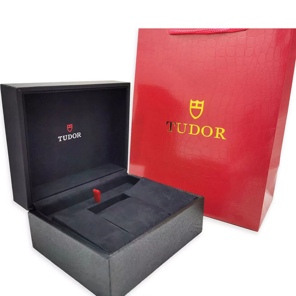 Tudor Black Watch Box Set: Red Bag, Cards Included for a Complete ...