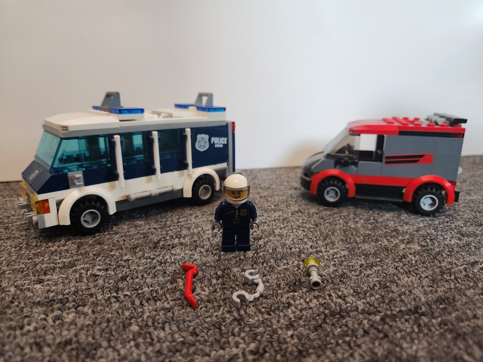 Lego City Police 60008 Museum Break-in Vehicles 673419188043 | eBay