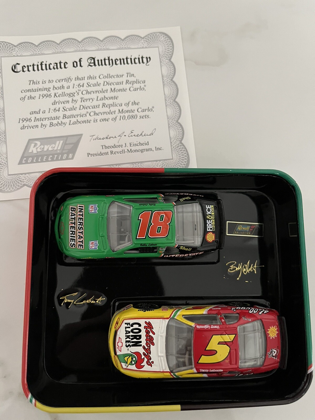 Revell Terry & Bobby Labonte Commemorative Collector Tin 1:64 2 Car Set ...
