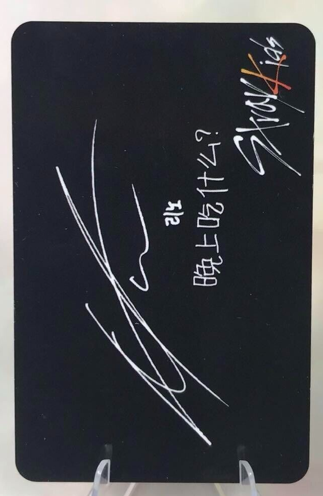Stray Kids Lee Know Signed Photocard YELLOW WOOD Special TAIWAN Limited ...
