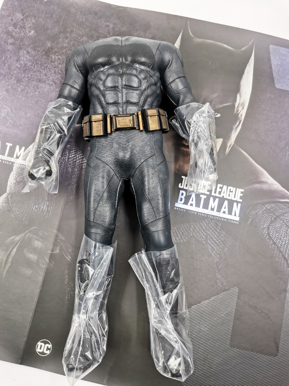 HT Hot Toys Body Figure HT 1/6 MMS456 Justice League Batman Figure ...