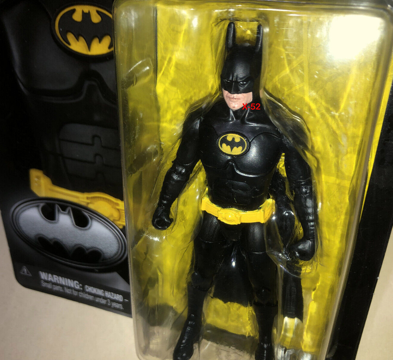 Batman Returns Michael Keaton movie figure BATMAN 85th Anniversary spin ...