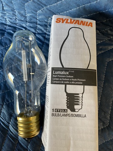 Sylvania 67559 - LU100/PLUS/ECO High Pressure Sodium Light Bulb for ...