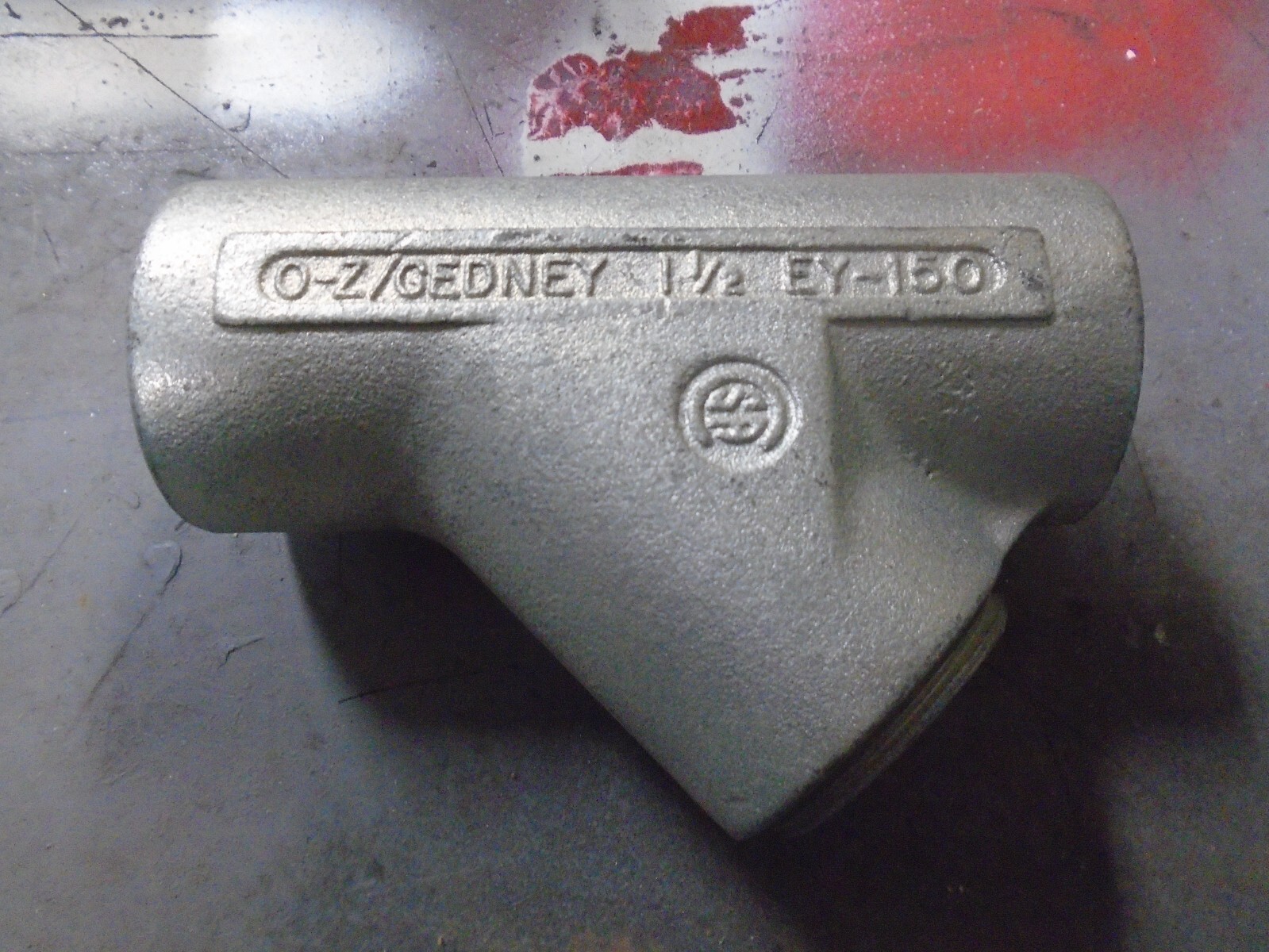 O-Z GEDNEY 1-1/2" EY150 HAZARDOUS LOCATION SEAL OFF CONDUIT FITTINGS | eBay
