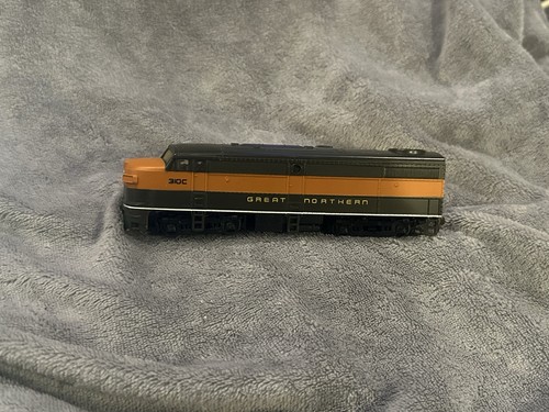 2. Athearn HO Scale Great Northern F7-A Diesel Locomotive #310C | eBay