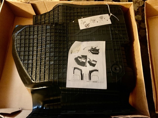 OEM 2019 GM Chevrolet Floor Liners All Weather Front Interlocking ...