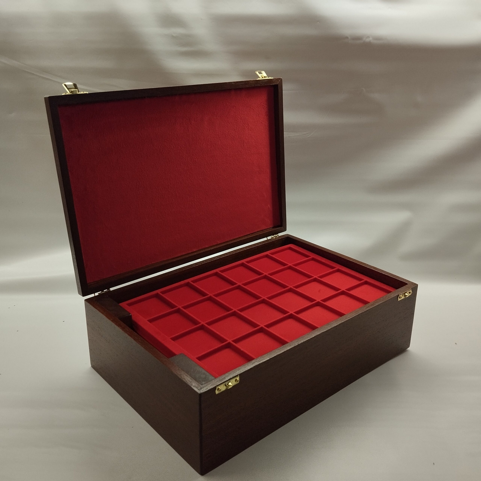 Coin case including 10 red trays MasterPhil (24BAU10) | eBay