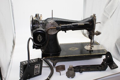Vintage Black Singer Sewing Machine and Parts | eBay