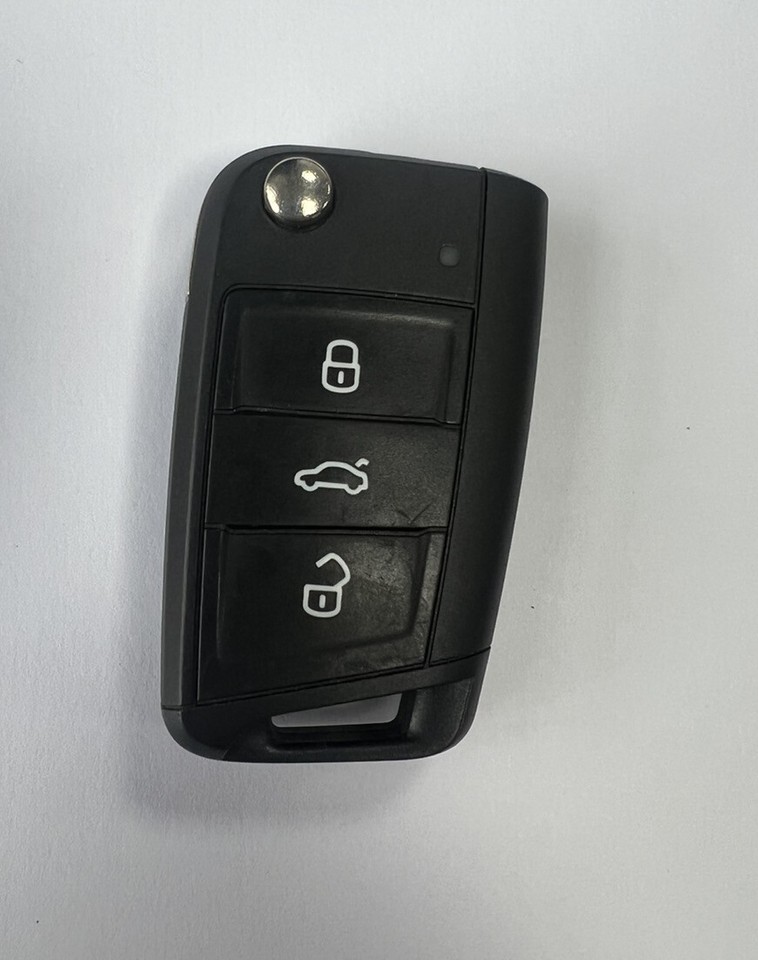 GENUINE SKODA 3 BUTTON REMOTE FLIP KEY FOB OCTAVIA FABIA ETC TESTED ...