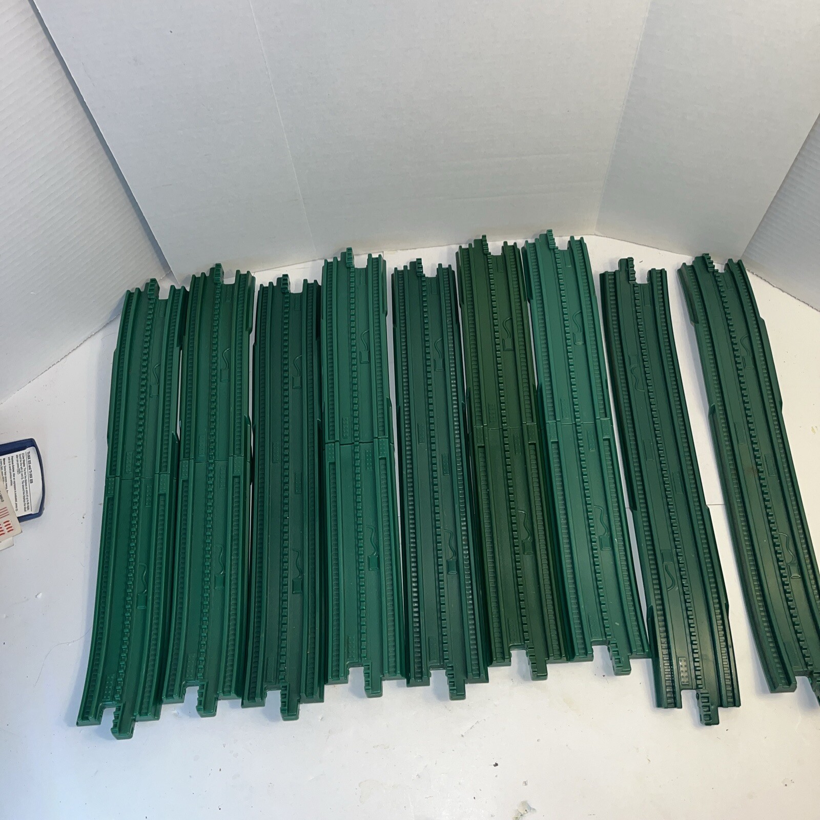 GeoTrax Elevation Train Track Long Hill Tracks Ramp Green Fisher Price ...