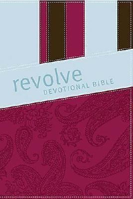 Revolve Devotional Bible : The Complete Bible for Teen Girls by Thomas ...