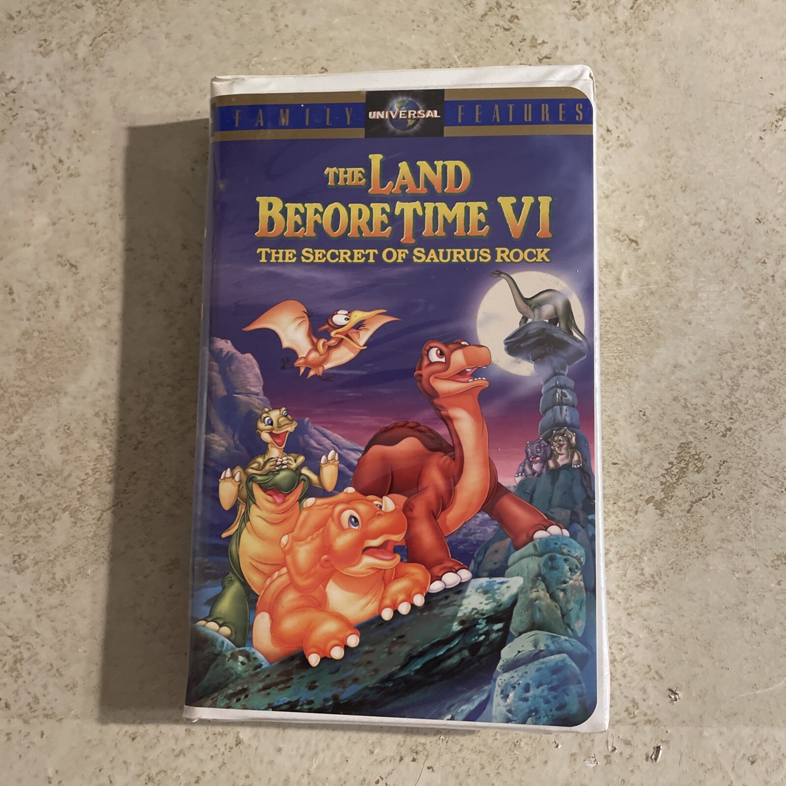 The Land Before Time VI: The Secret of Saurus Rock (VHS, 1998, Clamshell... 96898336130| eBay