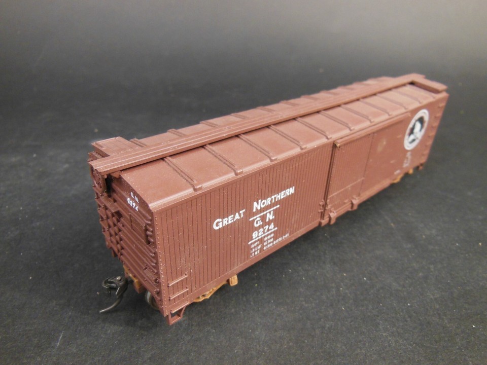 HO SCALE GREAT NORTHERN FN 9274 40' BOX CAR | eBay