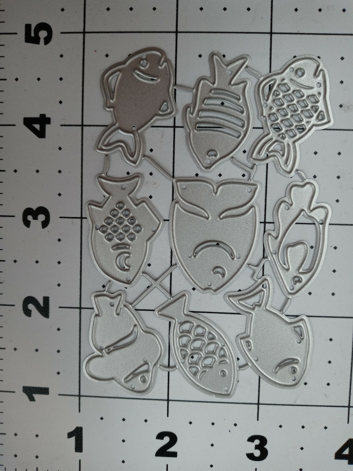 Thin Metal Die Cut Tool Emboss School fish Ocean Island Vaca Nemo Clown ...