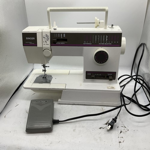 Vintage Singer Sewing Machine, Model 9420 with Foot Pedal & Power Cord ...