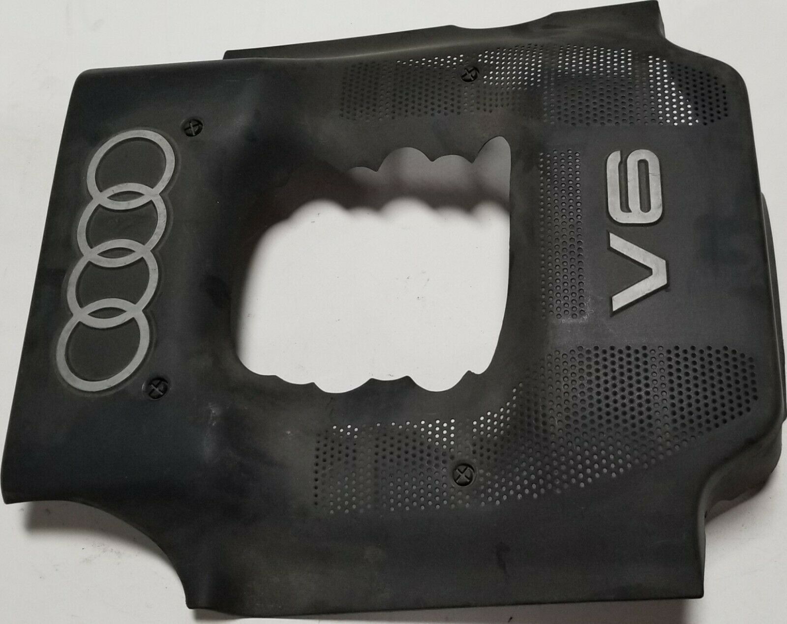 1998 1999 2000 2001 AUDI A6 C5 2.8L V6 CENTER ENGINE COVER 078103927P ...