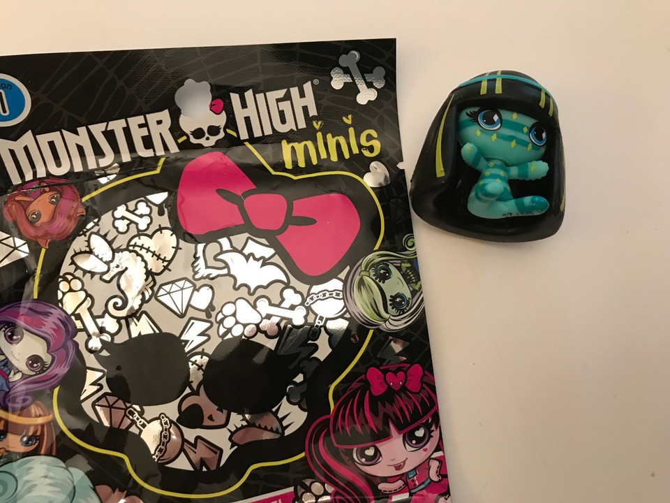 Monster High Minis Series 1 Blind Bag Figure PATTERN GHOULS w/ Package ...