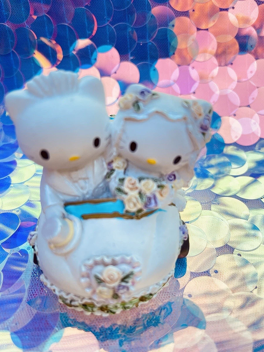Hello Kitty And Dear Daniel Wedding Cake Topper
