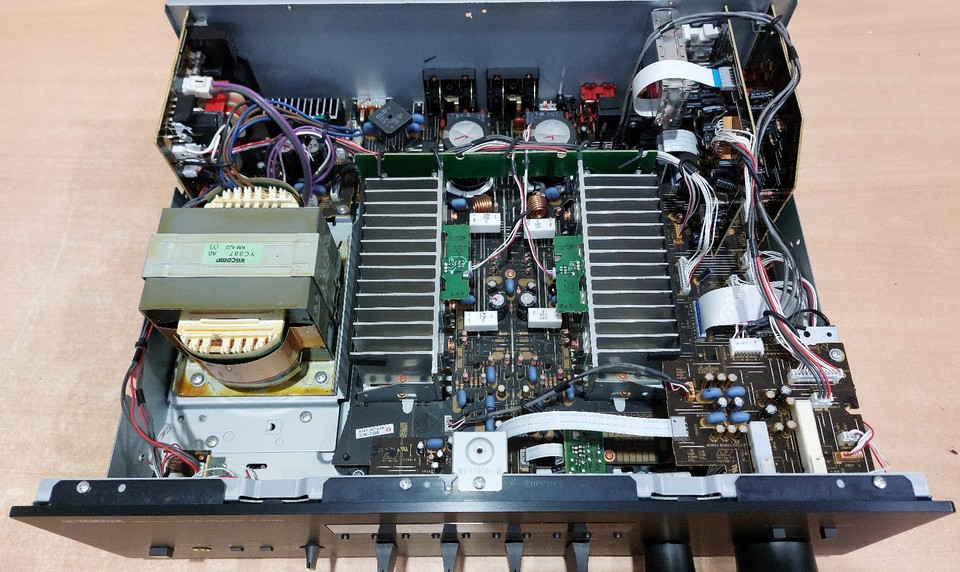 Yamaha R-S700 Natural Sound Stereo Receiver, schwarz, funktionsfähig ...