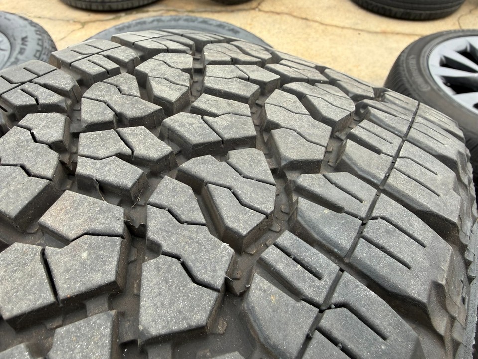 Black 20" Chevy Silverado LTZ HD 2500 3500 OEM Wheels Tires GMC Sierra ...