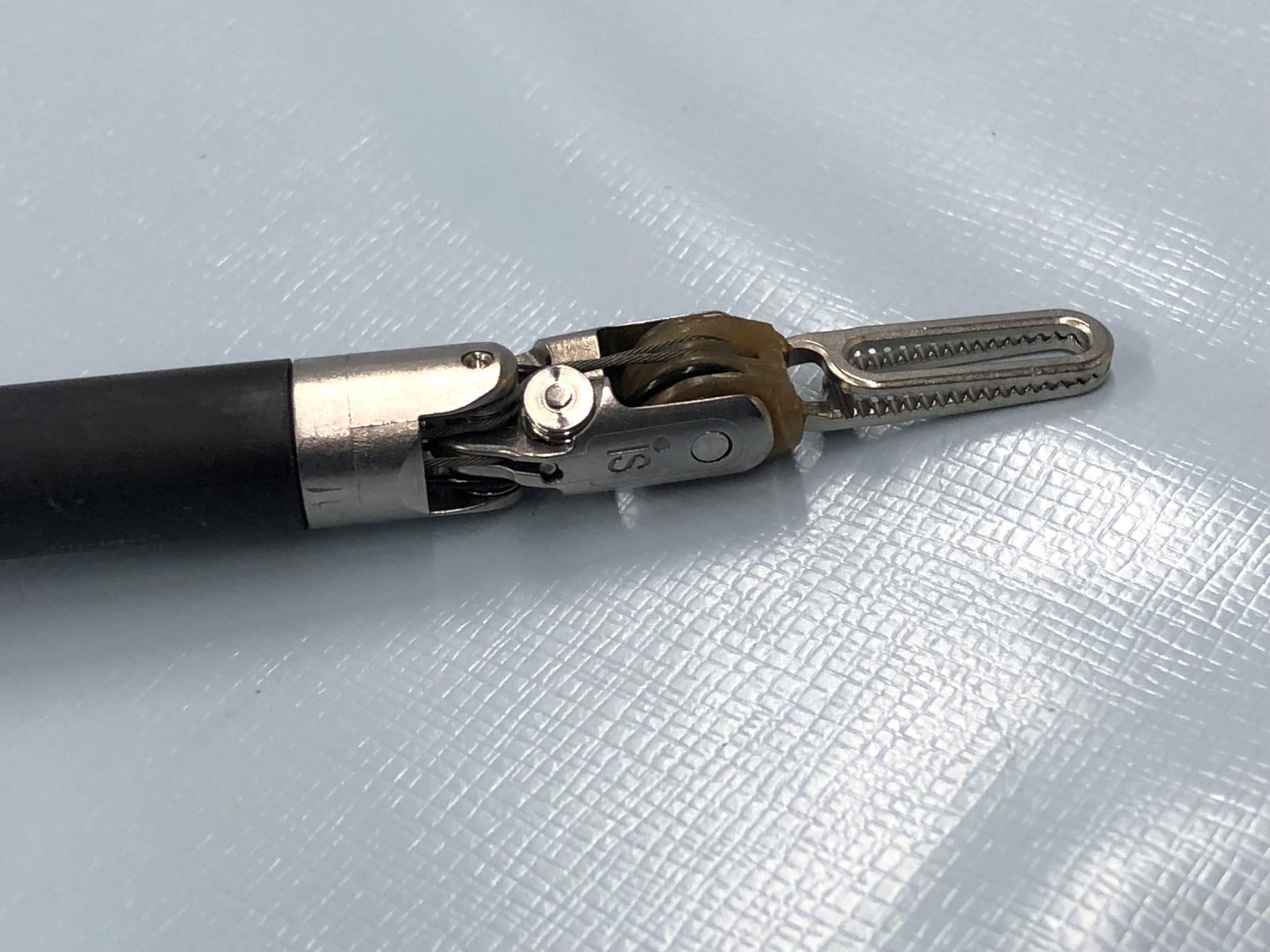 Intuitive 400205 Surgical Fenestrated Bipolar 8mm Forceps | eBay