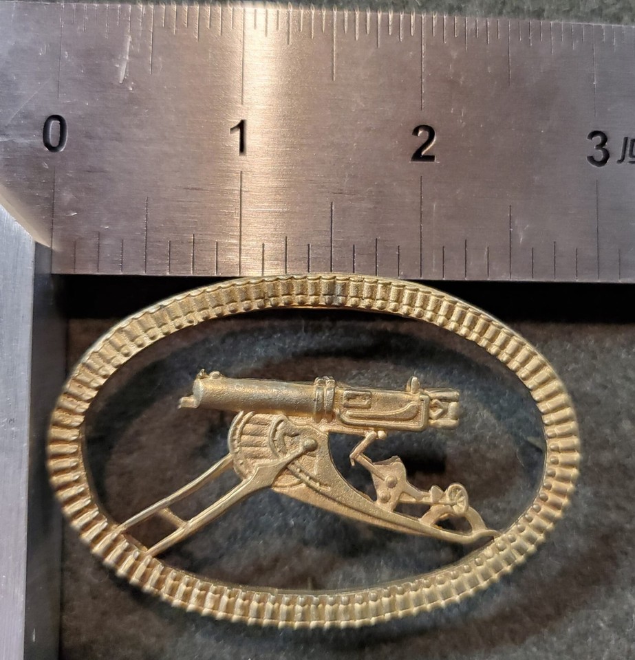 WWI German Machine Gun Badge, minor issue, middle staple missing* Still ...