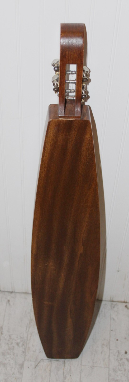 4 string dulcimer hourglass shape w/ hearts, Silver Dragon Instruments ...