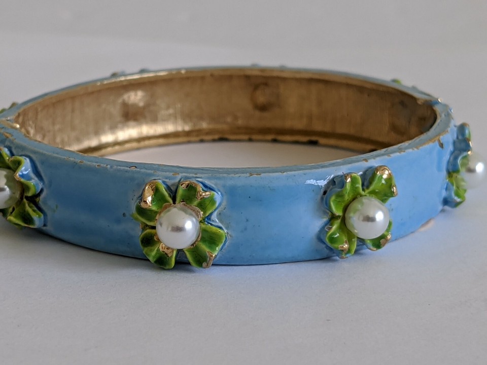 Vintage Signed Art Baby Blue Color Enamel Faux Pearl Flower Bracelet | eBay