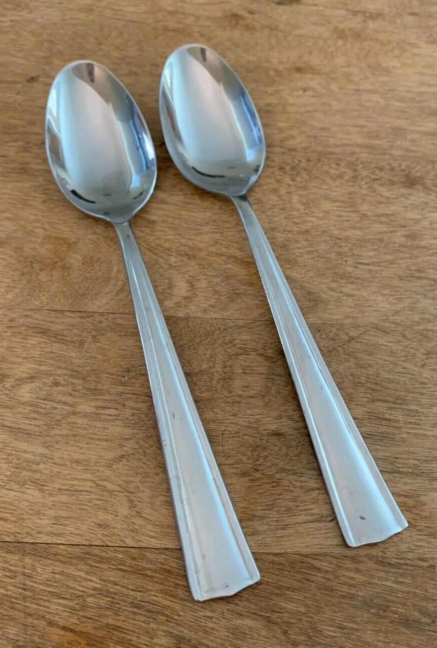 2 Oval Place Soup Spoon Corelle Coordinates Stainless Lines Ridges | eBay