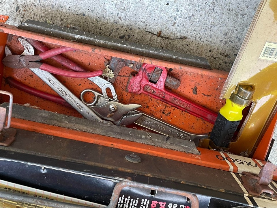 Used And New Aircraft Mechanic Tools With 8 Shelf | eBay