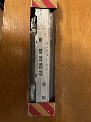 HO Scale PENN LINE Full Dome SANTA FE Lighted Dinning Passenger Car ...